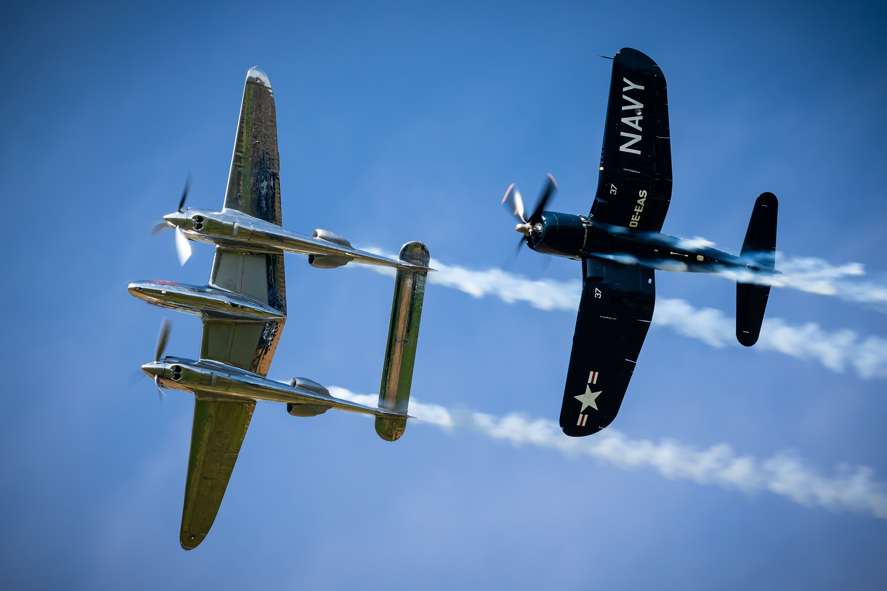 ball lightning plane